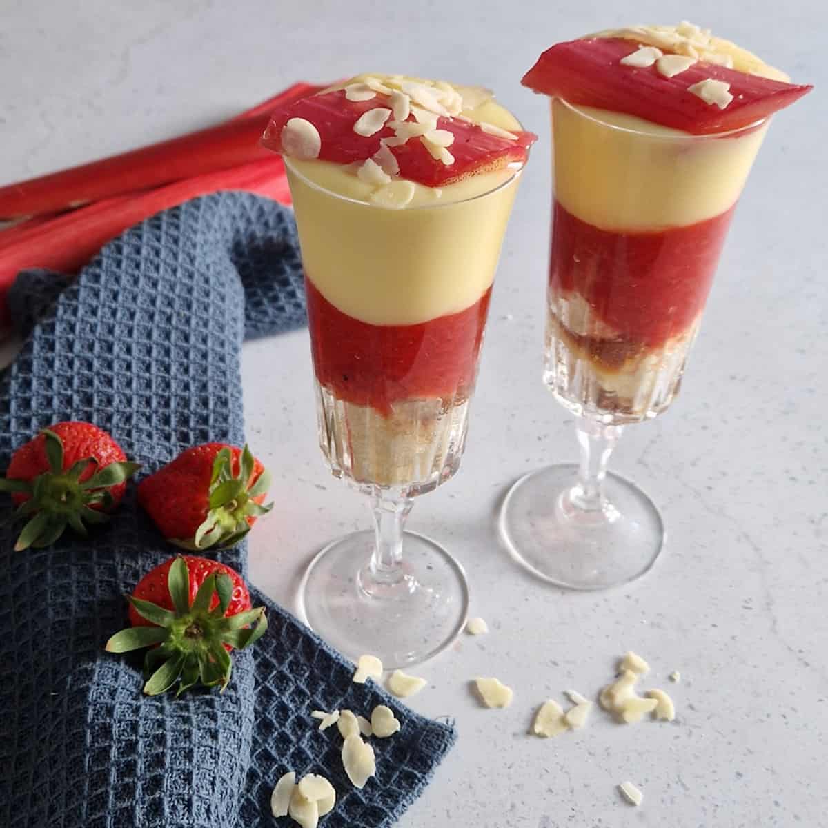 Trifle met rabarber - Culi Sandra